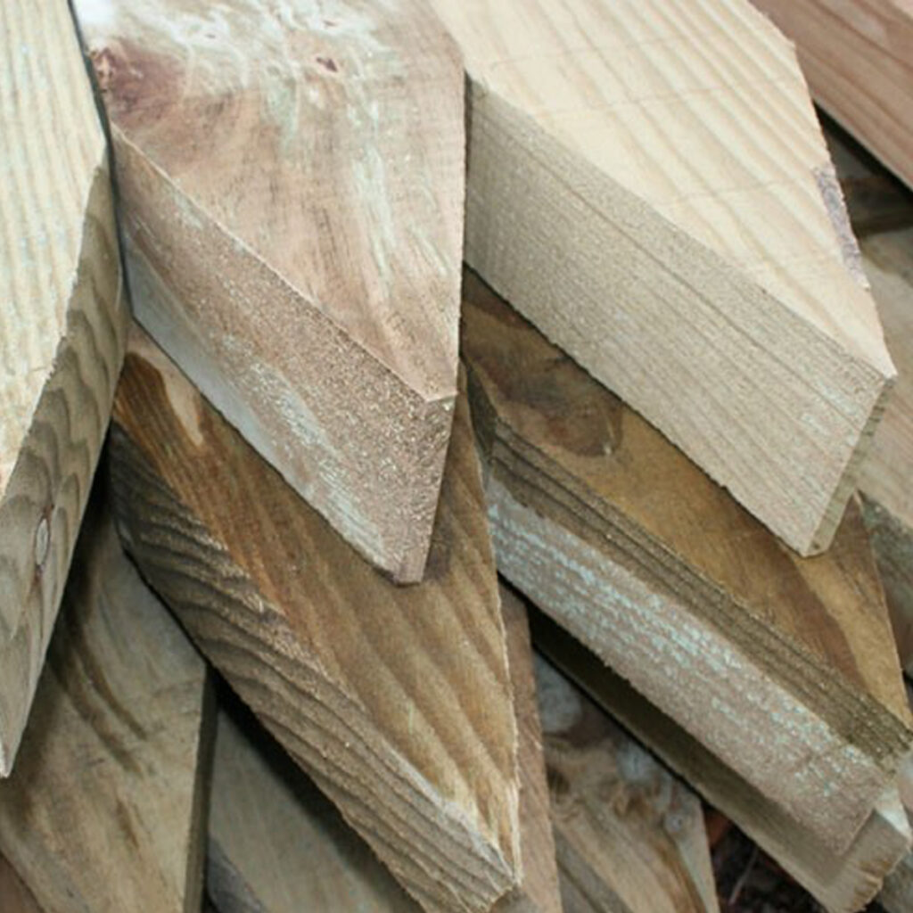 Paddock Posts UC4 Kiln Dried POINTED BOTTOM - Clarke Fencing